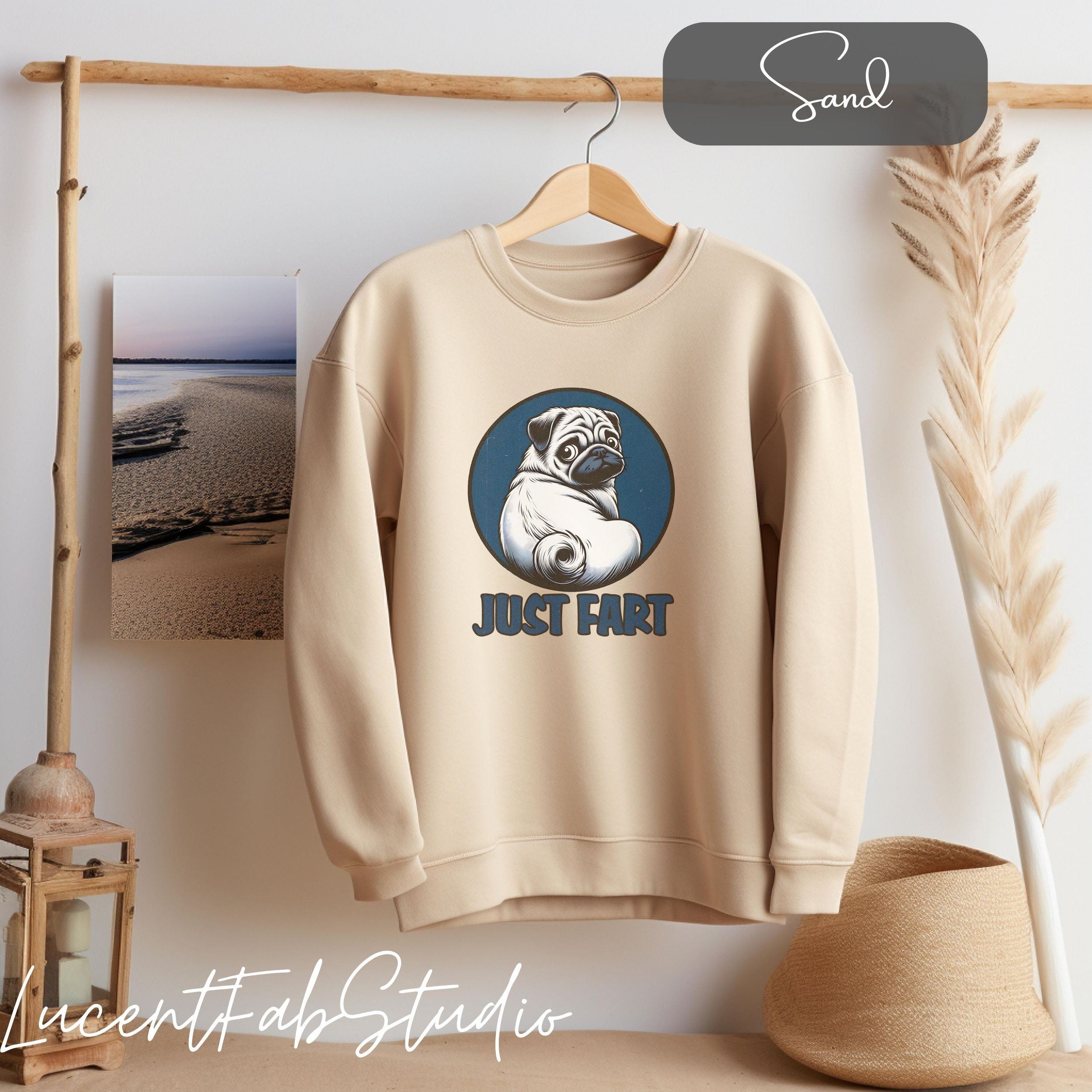 Funny Farting Pug Cartoon Design Tee Sweatshirt for Pug Lovers ...