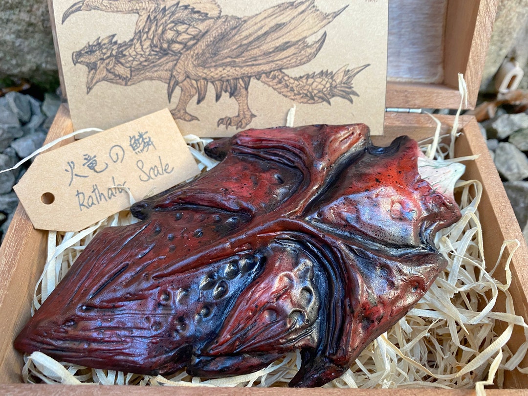 MONSTER HUNTER Rathalos Inspired Scale Replica With Wooden Box | MH ...