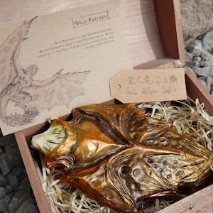 MONSTER HUNTER Gold Rathian Inspired Scale Replica With Wooden Box | MH ...