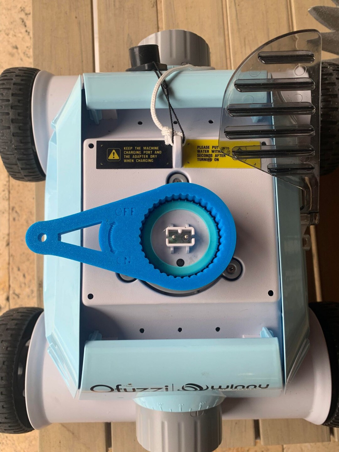 Ofuzzi Cordless Robotic Pool Cleaner Cyber 1000 and 1200 ON/OFF Dial ...