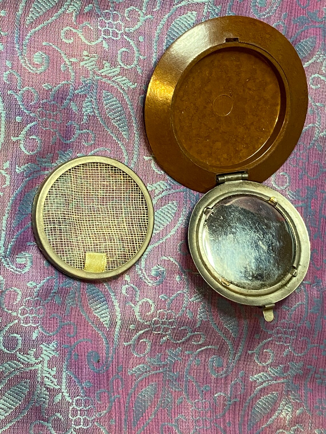Very Rare 1930s Brown Bakelite Powder Contact With Original Powder ...