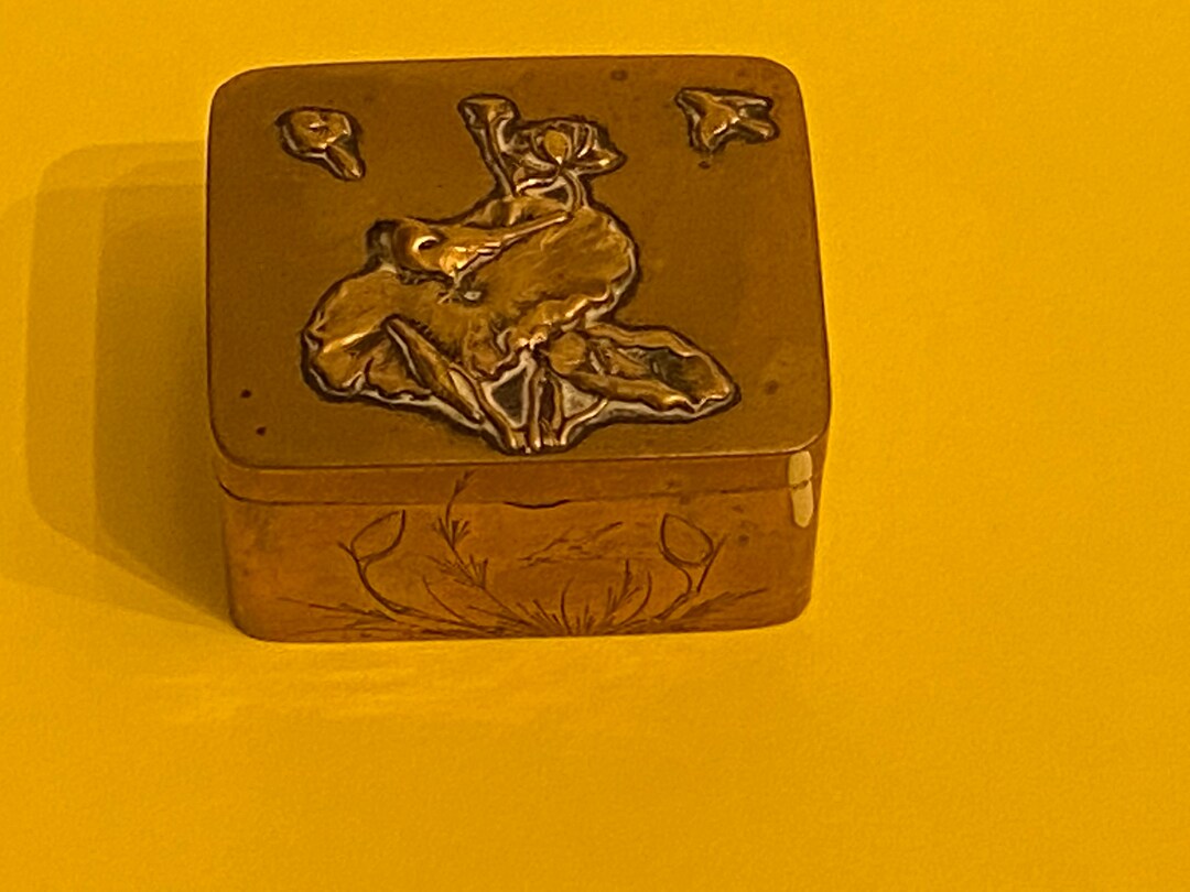 Antique Brass or Bronze Japanese Snuff Box - Etsy