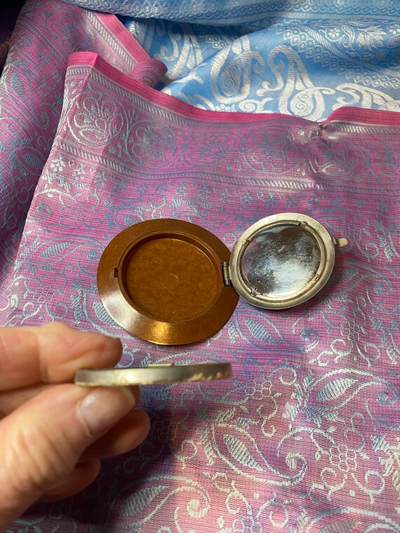 Very rare 1930s brown Bakelite powder contact with or… - Gem