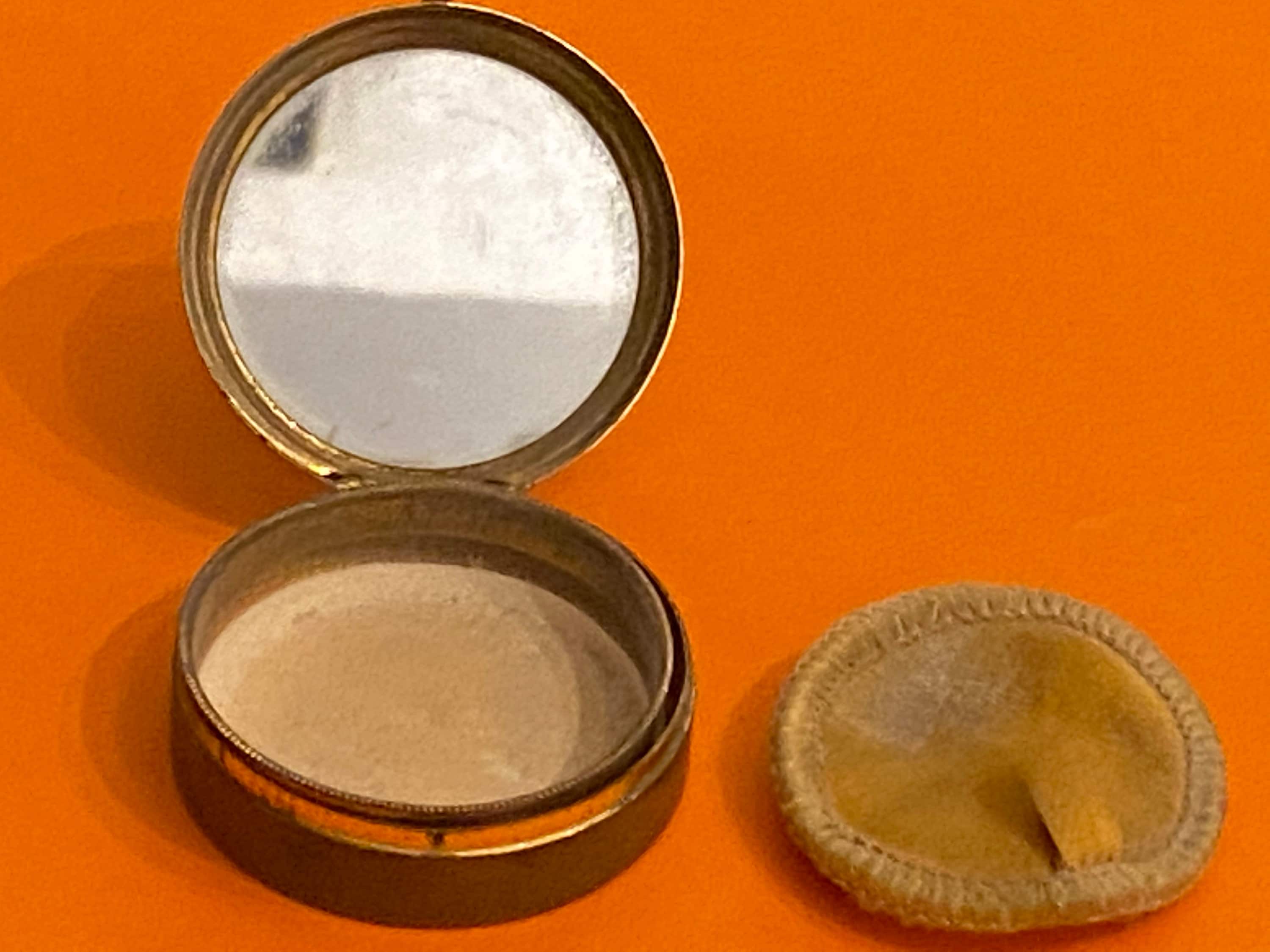 Vintage French Rouge Pot/ Compact Ashes of Roses Bourjois Paris London ...