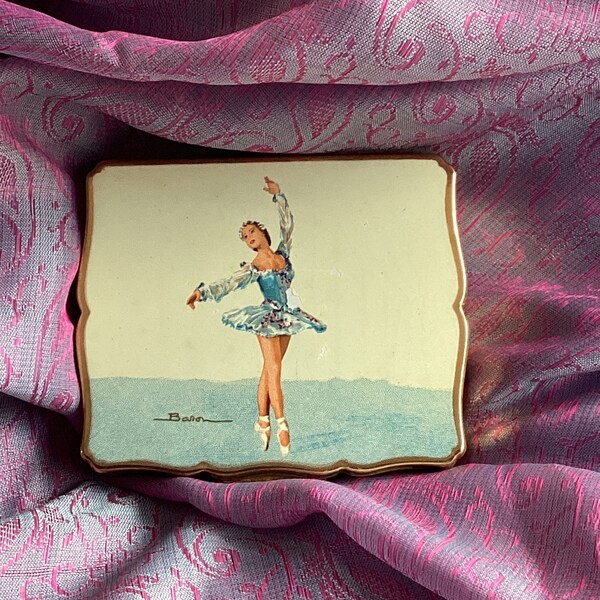 Stratton Compact - Etsy UK