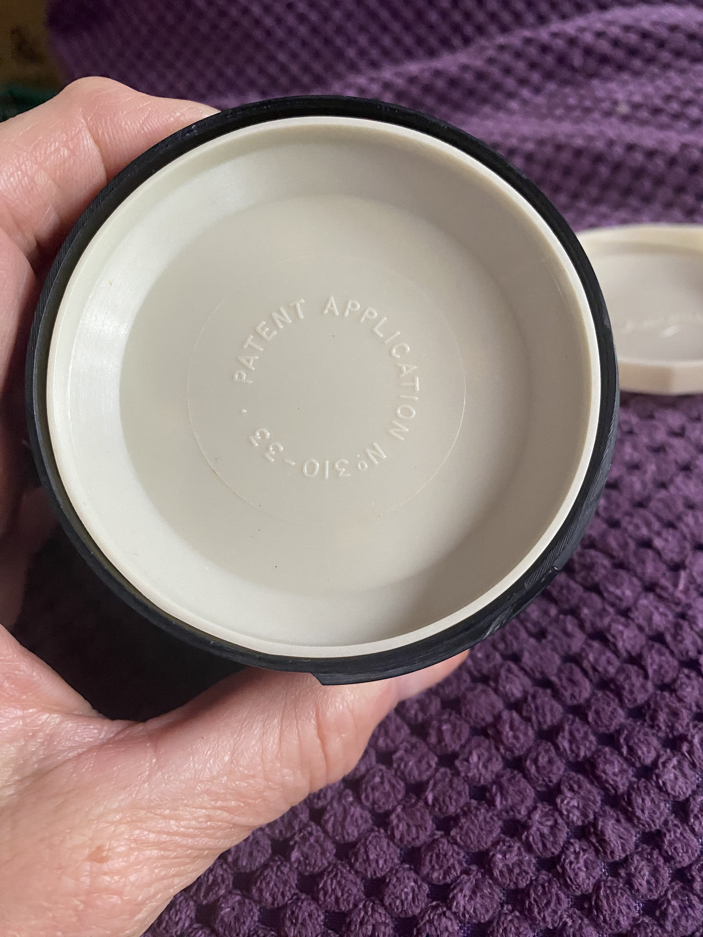 Vintage Art Deco Bakelite Powder Puff Jar Made by Chic-pak - Etsy