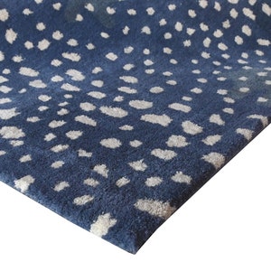 Wallard Design Antelope Blue Animal Classic Handmade 100% Wool Rugs ...
