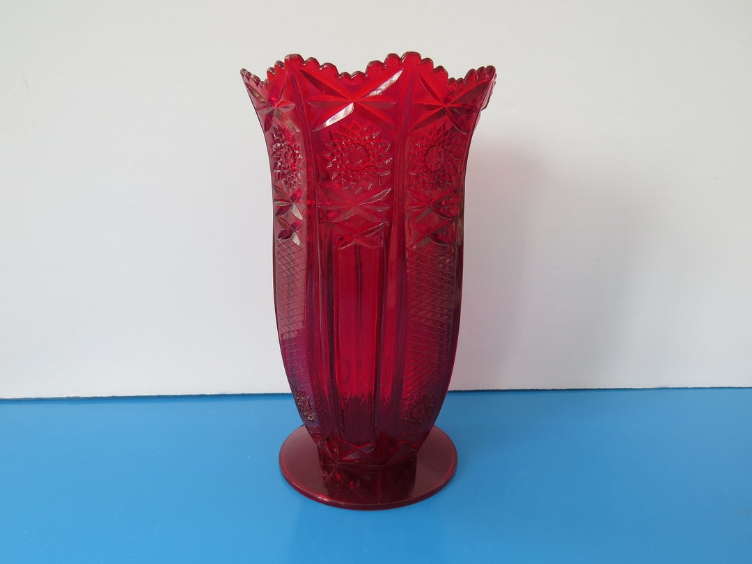 Vintage 1960s Regaline Red Plastic Vase, Scalloped Rim, Embossed, MCM ...