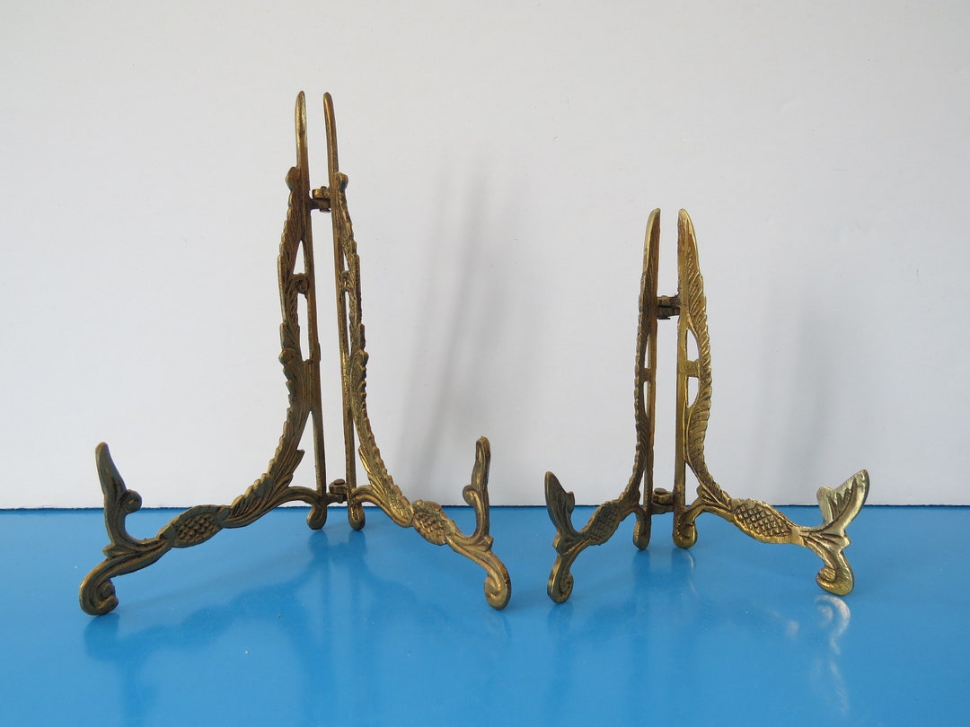 Vintage Ornate Brass Plate Stand Small Picture Stand - Etsy
