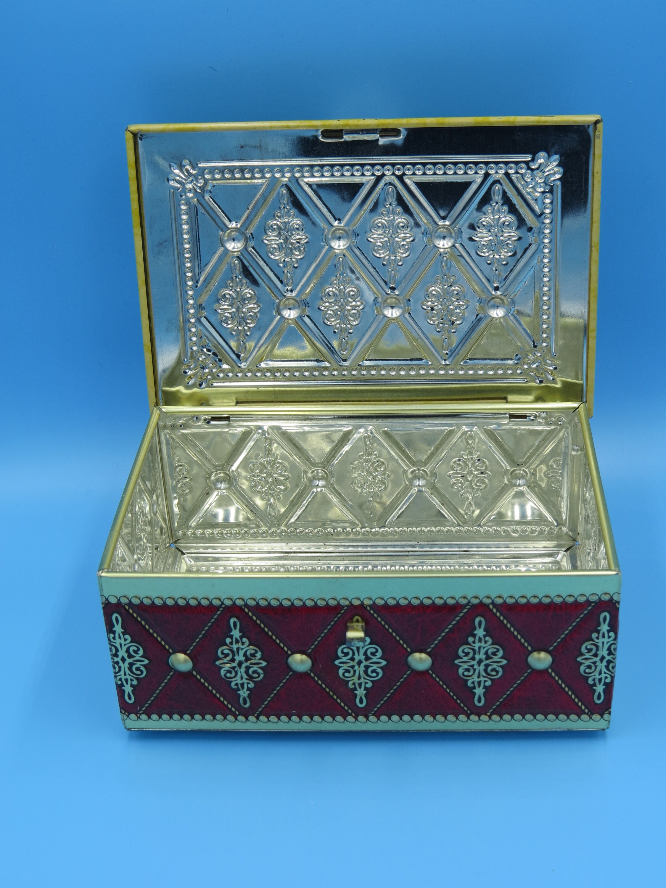 Vintage Tin Box Blue Bird Confectionery, Harry Vincent Limited, Made in ...