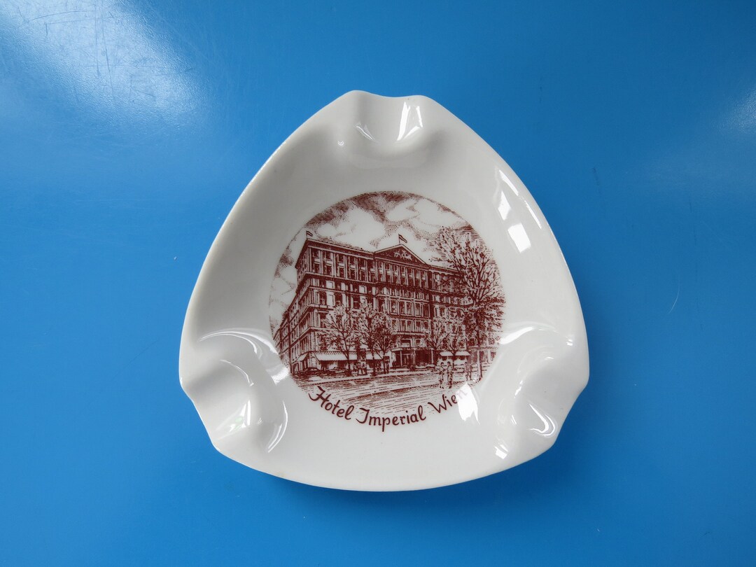 Vintage Hotel Imperial Wien Porcelain Ashtray, Vienna, Rasper and Söhne ...