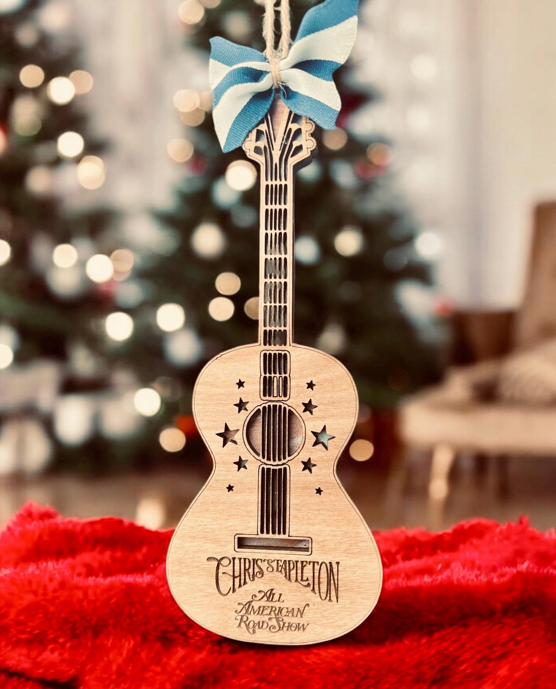 Chris Stapleton Guitar, Concert Memorabilia, Tour, Music, Guitar ...