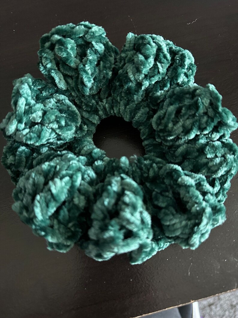 Oversized Scrunchie Crochet Pattern - Etsy