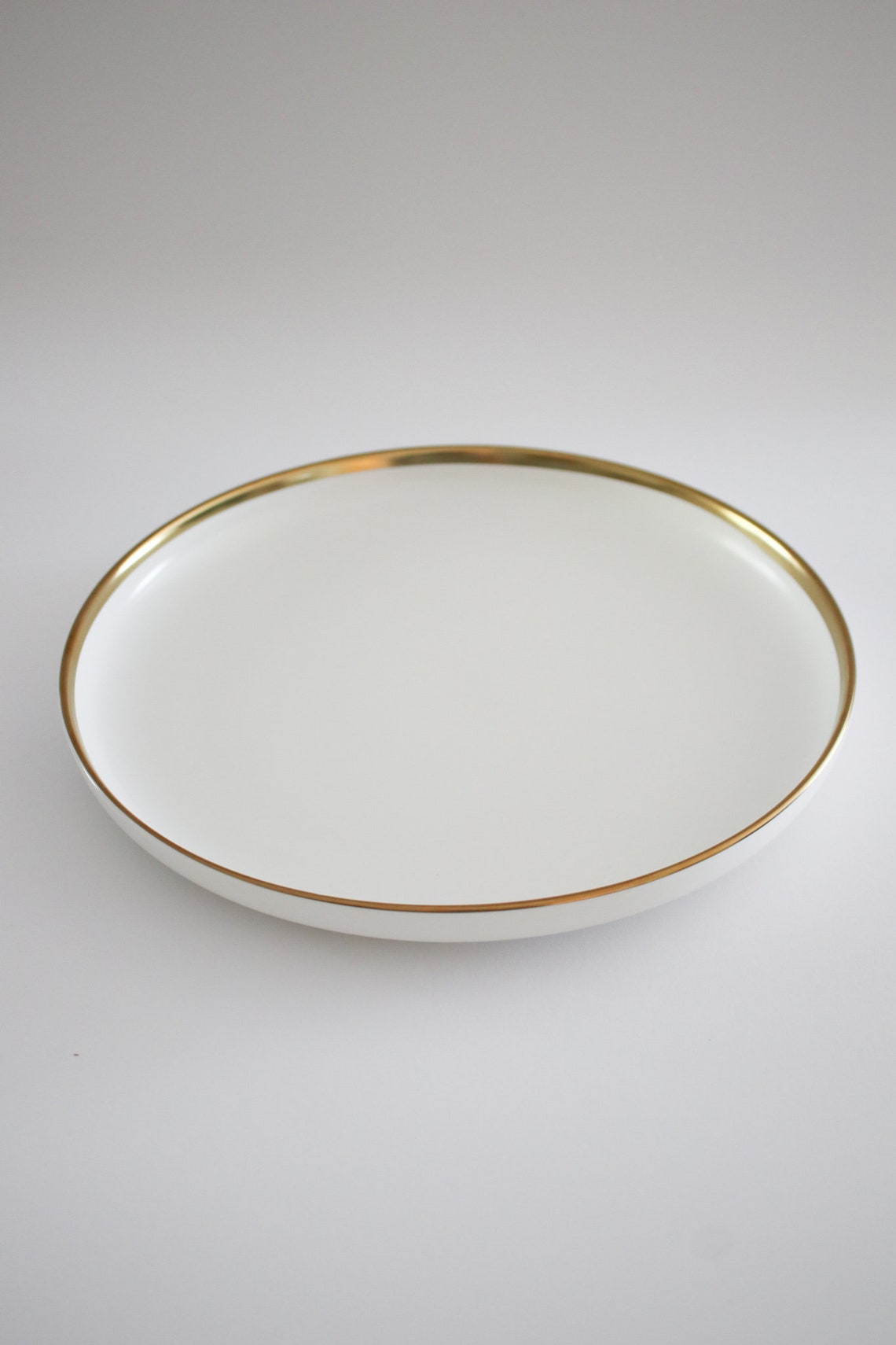 White and Gold Ceramic Plate, Modern Dinnerware, Outdoor Dining, White ...