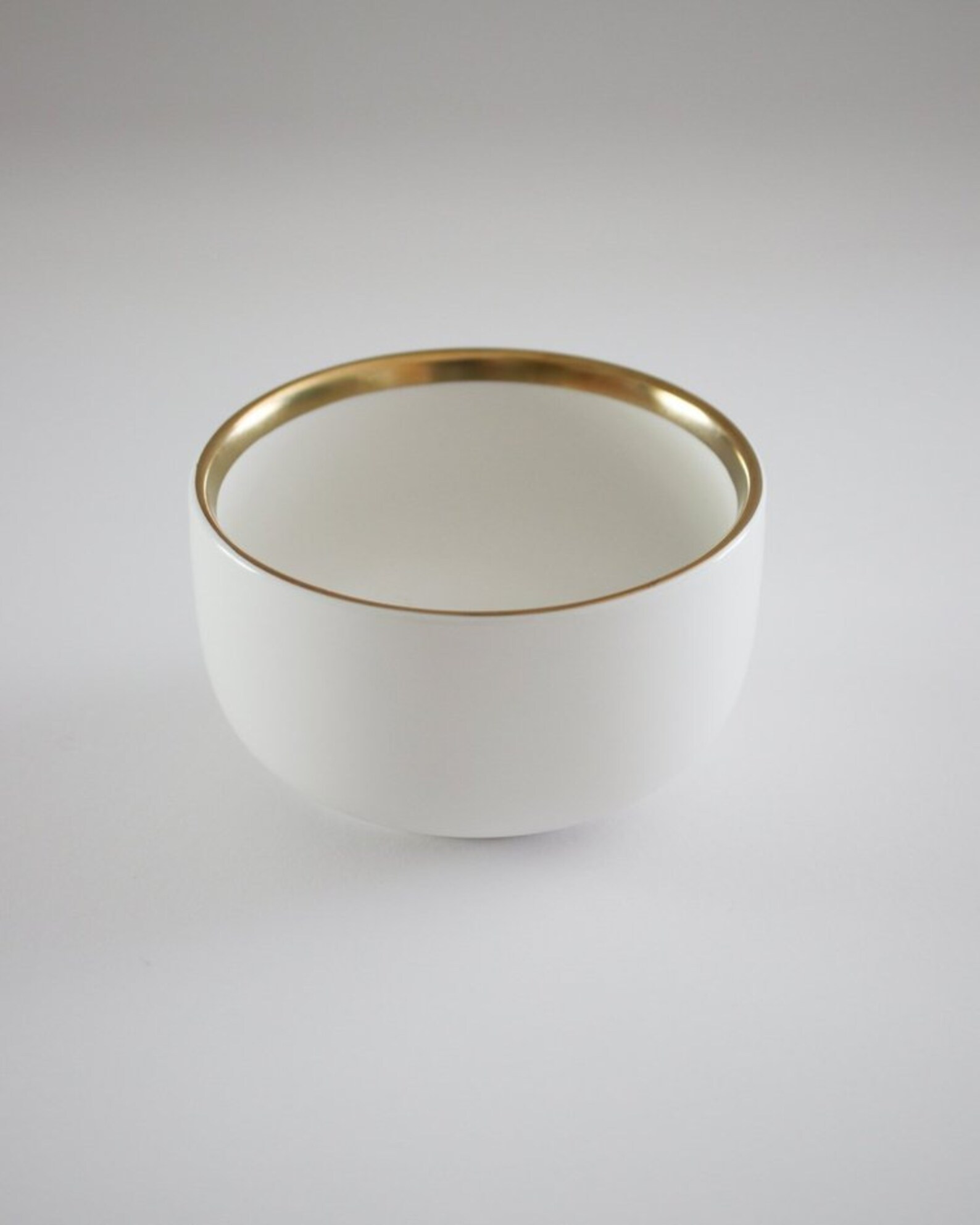 White and Gold Ceramic Bowl, Modern Dinnerware, Outdoor Dining, White ...