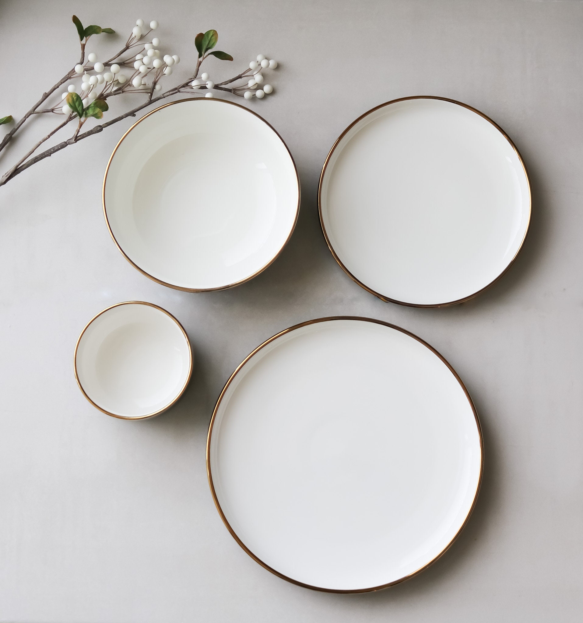 Luxury Ceramic Blue Dishes Design Dinnerware With Gold Rim Four Piece ...