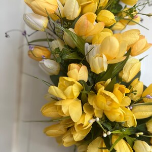 Spring Tulip Wreath - Etsy