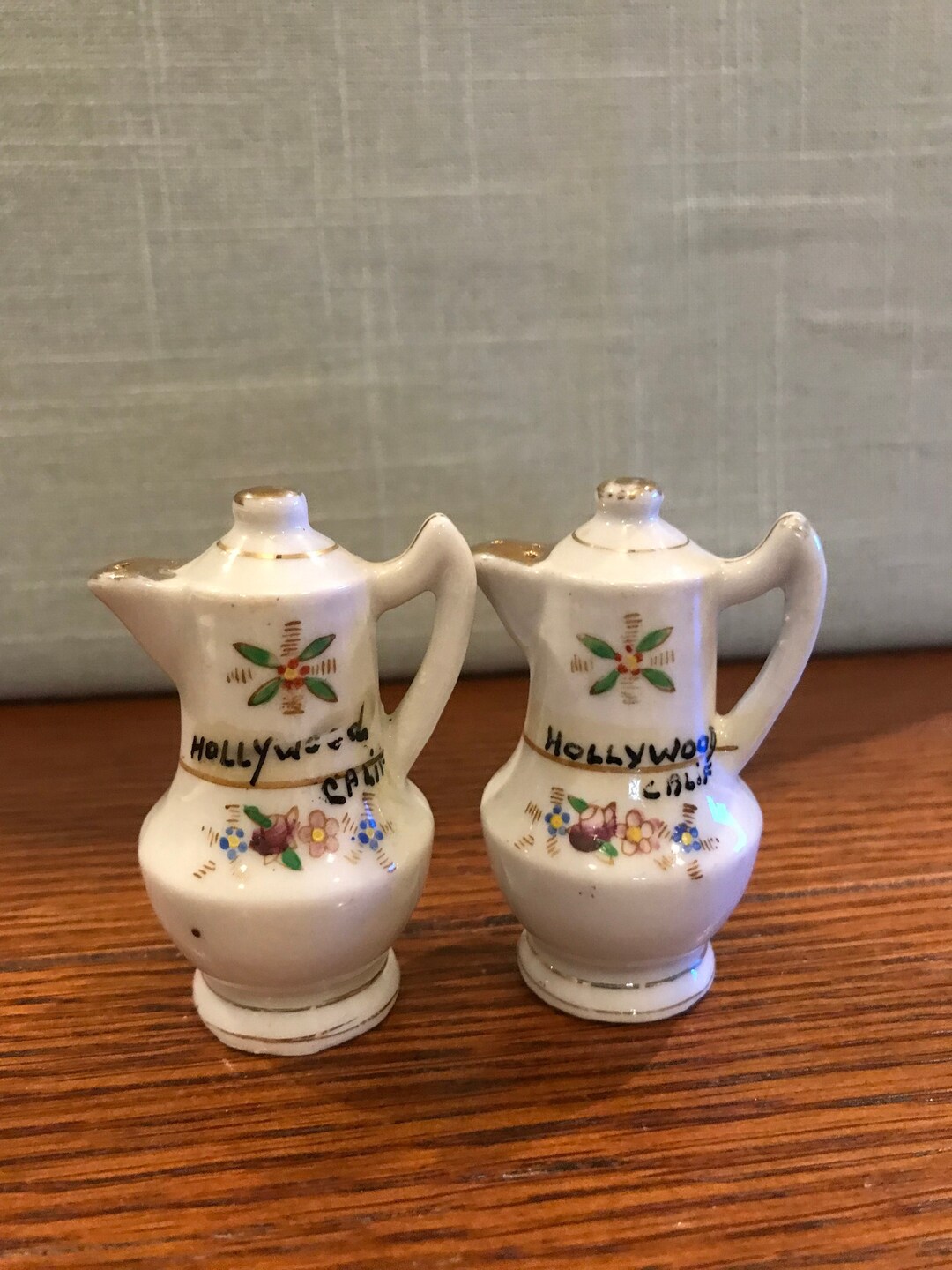 Souvenir Ceramic Pitchers - Hollywood Salt and Pepper Shakers - Etsy