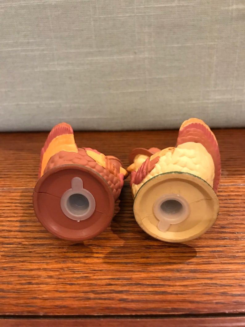 Avon Plastic Pilgrim Turkeys Salt and Pepper Shakers - Etsy
