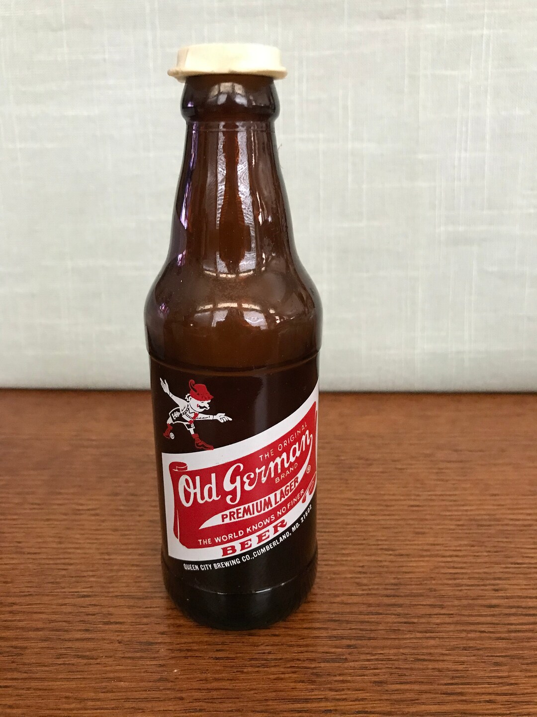 7" Large Amber Old German Premium Lager Queen City Brewing Glass Bottle ...