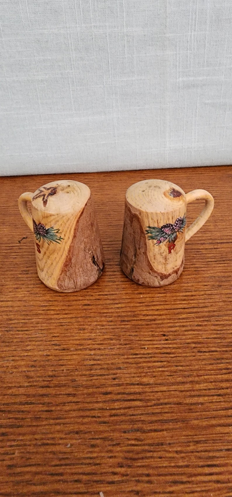Wood Tree Bark Mug With Pincone Design Salt and Pepper Shakers - Etsy