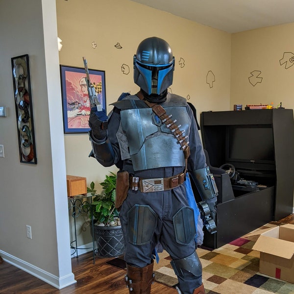 Full Mandolorian Costume - Etsy