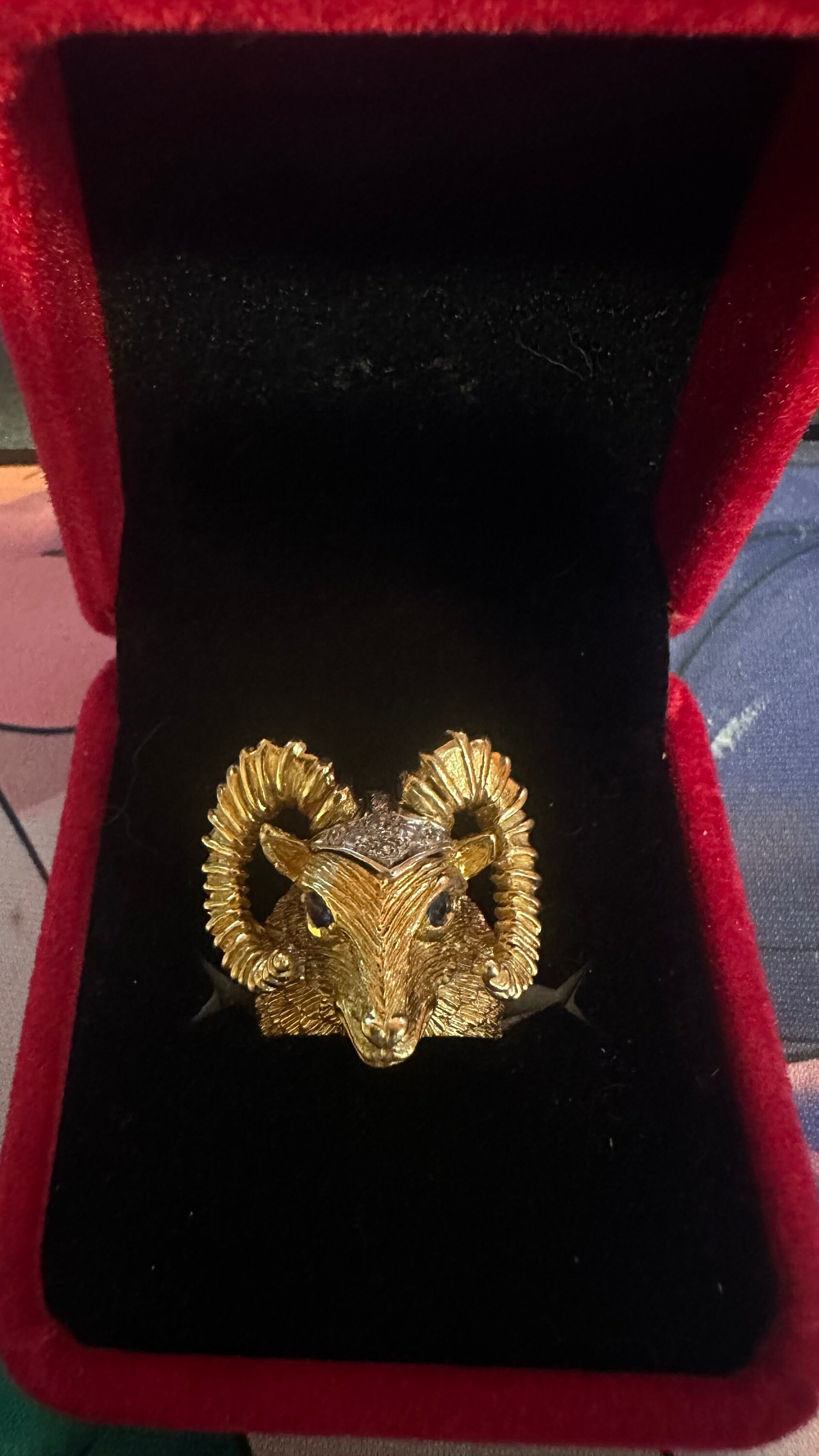 Vintage Gold Ram Ring 18k - Etsy