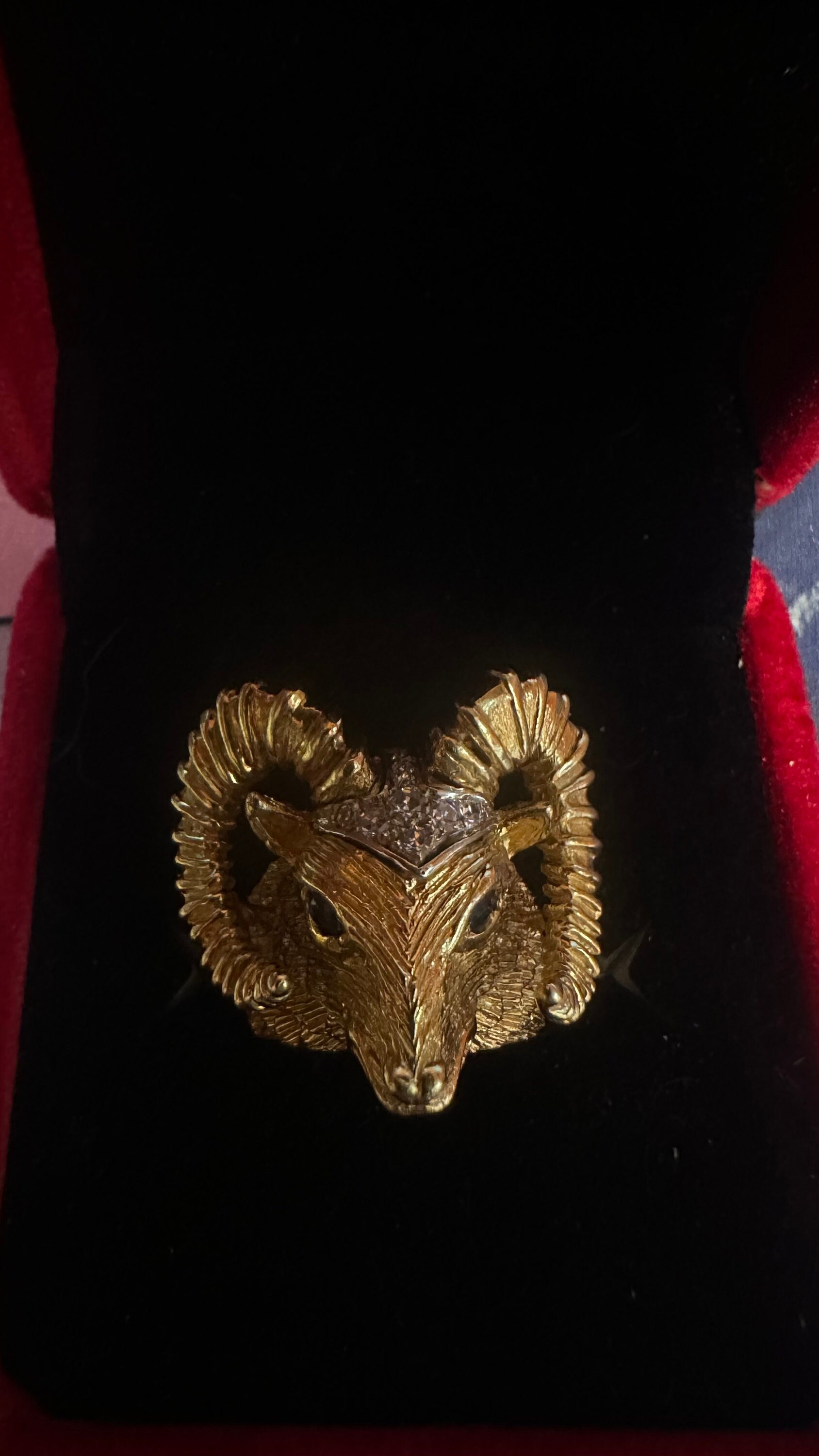 Vintage Gold Ram Ring 18k - Etsy