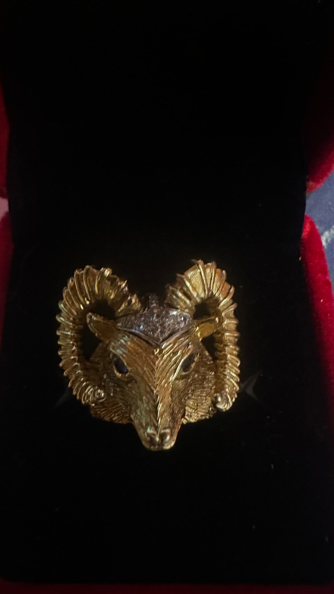 Vintage Gold Ram Ring 18k - Etsy