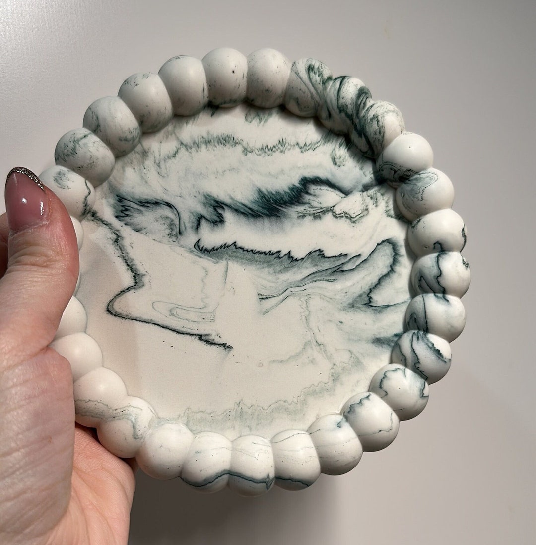 Jesmonite Bubble Plate - Etsy Ireland