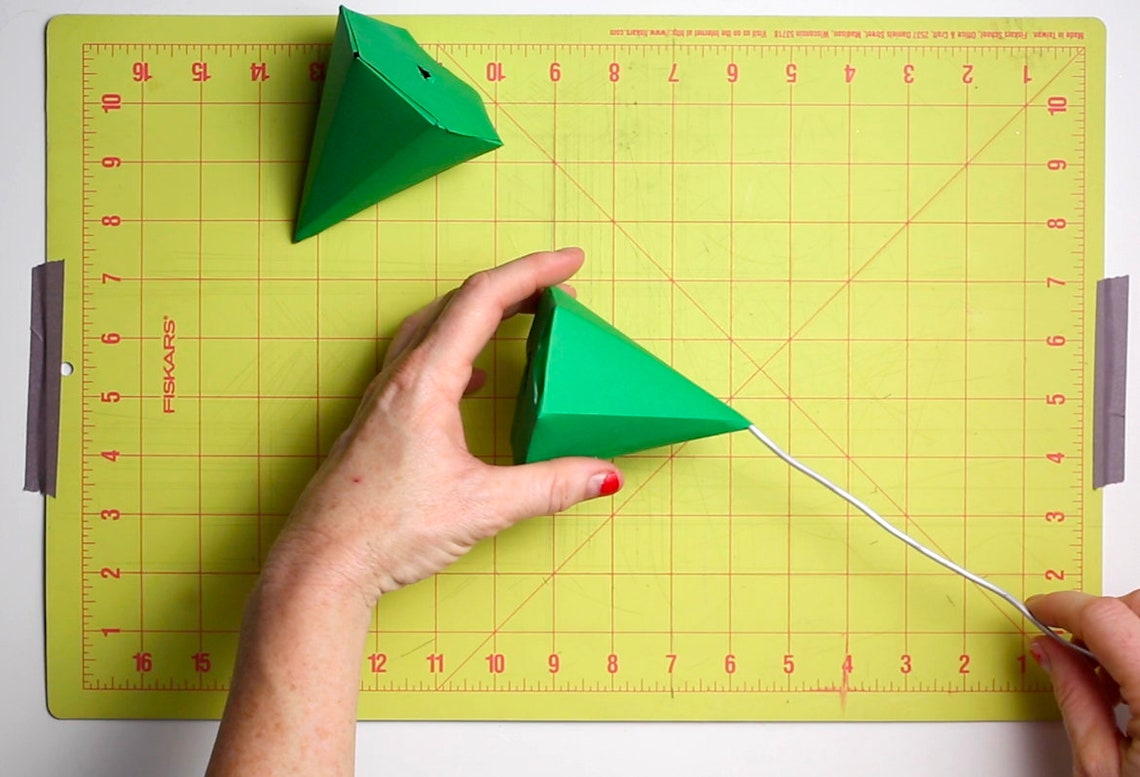 Easy, Last-minute DIY Sims Plumbob Costume - Halloween - Digital ...