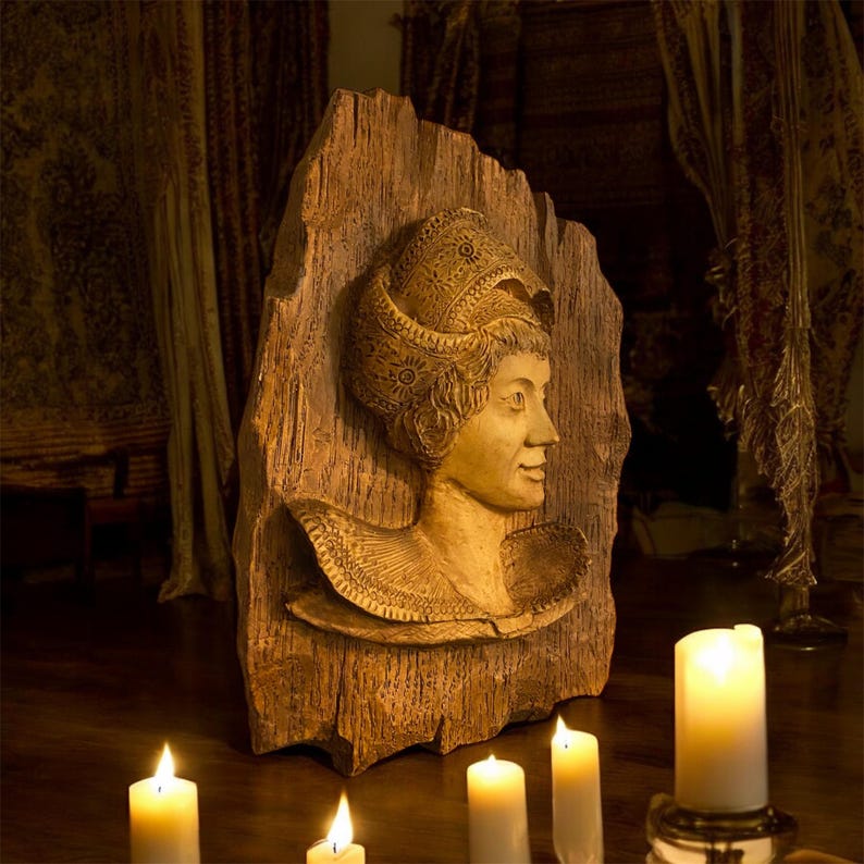 Vintage Medieval Wood Carving Wall Art – Renaissance Noble Portrait - Etsy