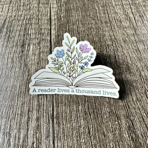 A Reader Lives a Thousand Lives, Stickers for Kindle/laptop, Book Lover ...