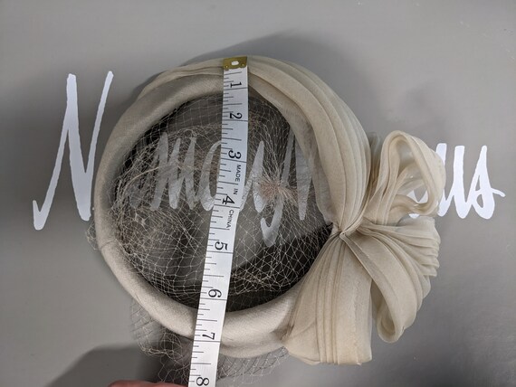 Bonwit Teller pillbox hat - Gem