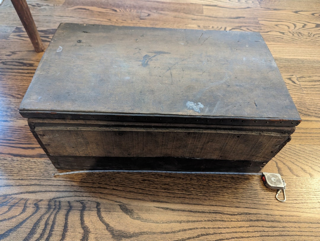 Antique Early 1900s Crate Box With Hinged Lid - Etsy