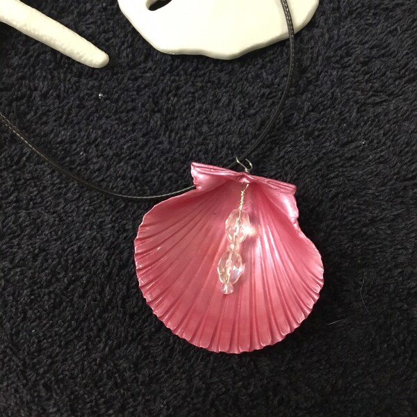 Scallop Shell Necklace - Etsy
