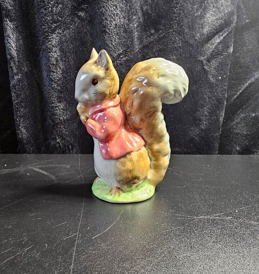 Vintage Beatrix Potter Beswick | Timmy Tiptoes | Gold Oval Stamp - Etsy