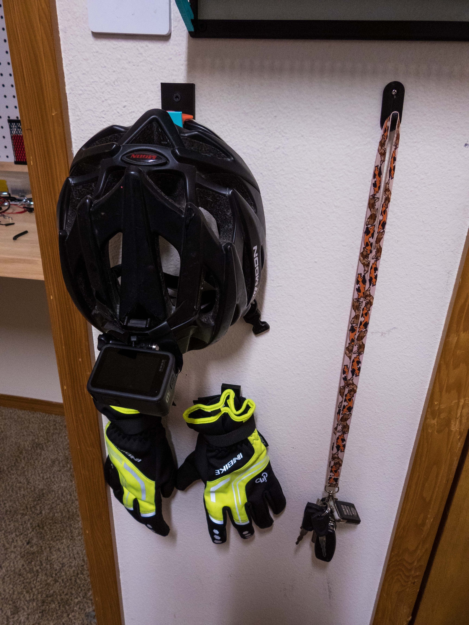 Glove Wall Mounts/hangers screws - Etsy