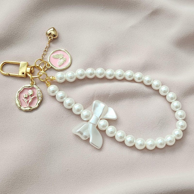 Pearl Keychain - Etsy