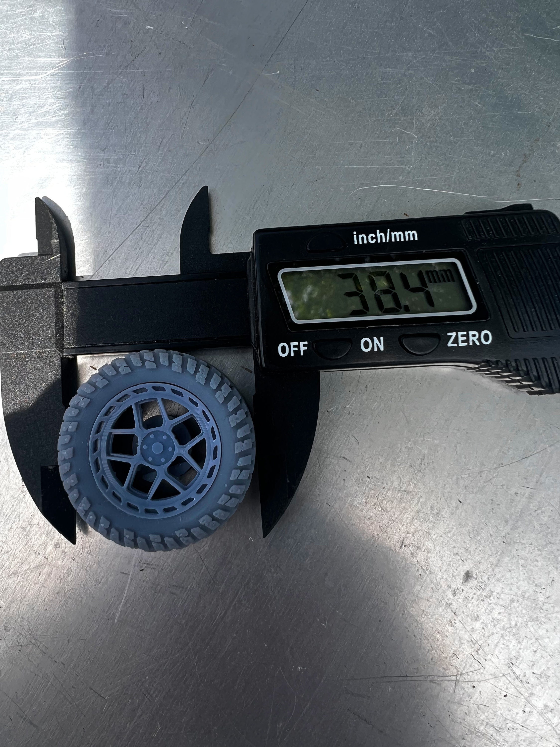 Off-road Style 1/24, 1/25 Scale Resin 3d Printed Model Wheel Set - Etsy