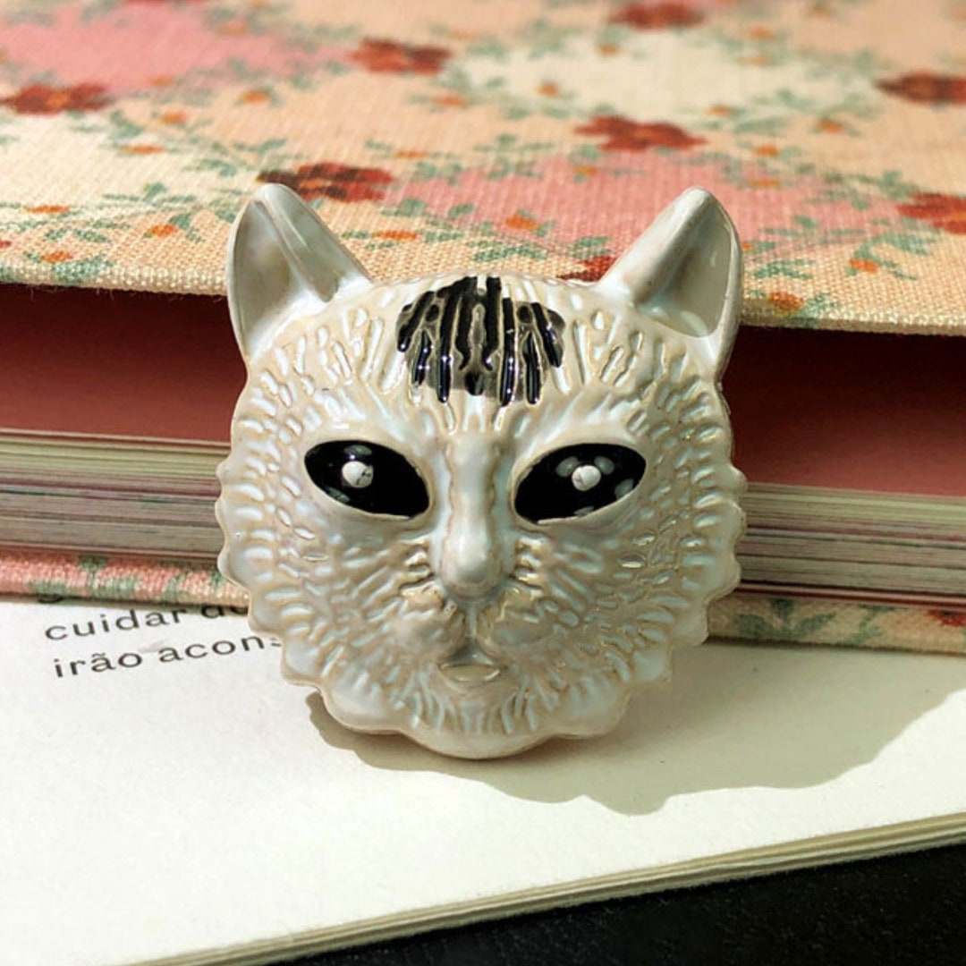 Vintage Cartoon Cat Metal Buttons, Cute Anime Buttons, Handmade ...