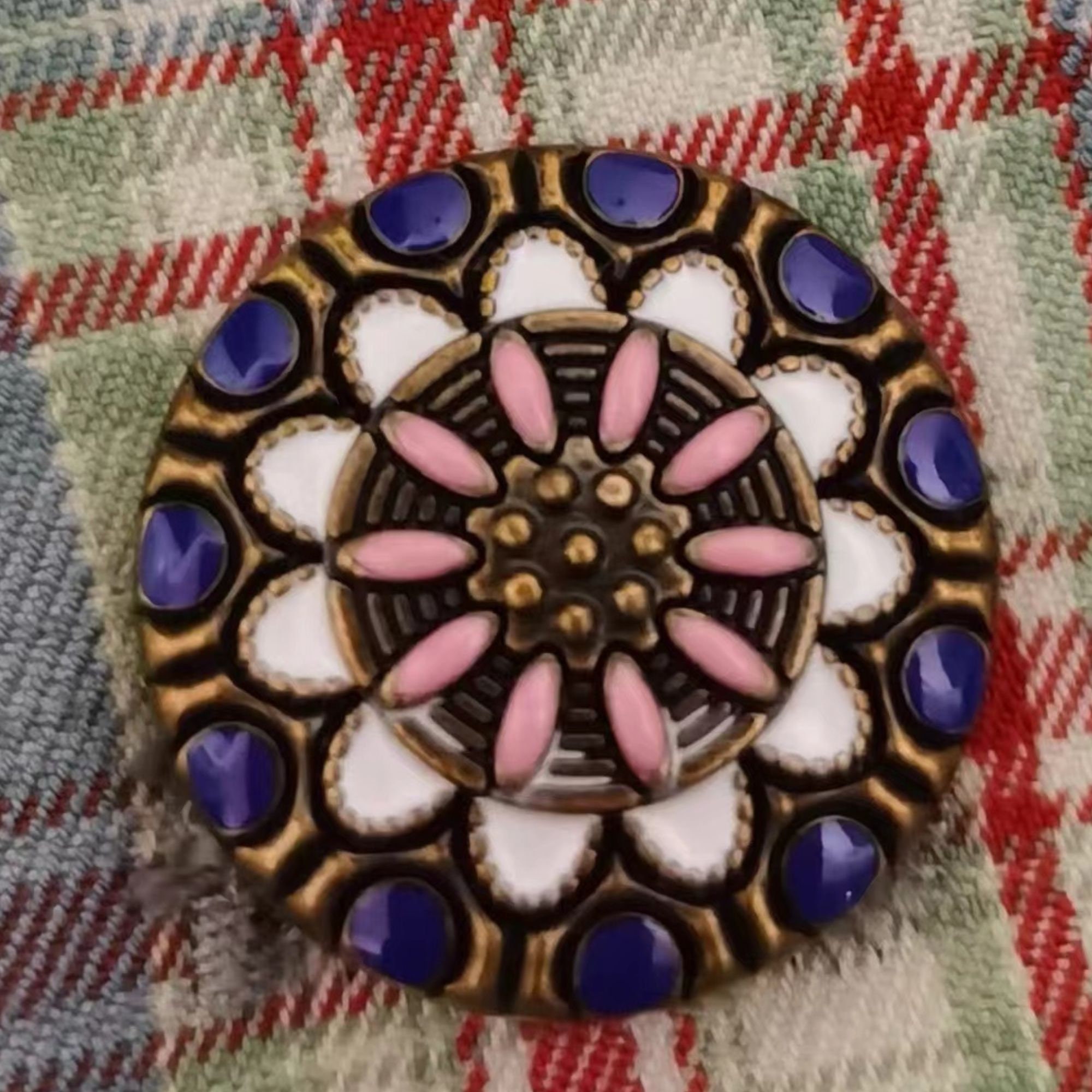 Vintage Ethnic Shank Buttons Hand-painted Metal Buttons Decorative ...