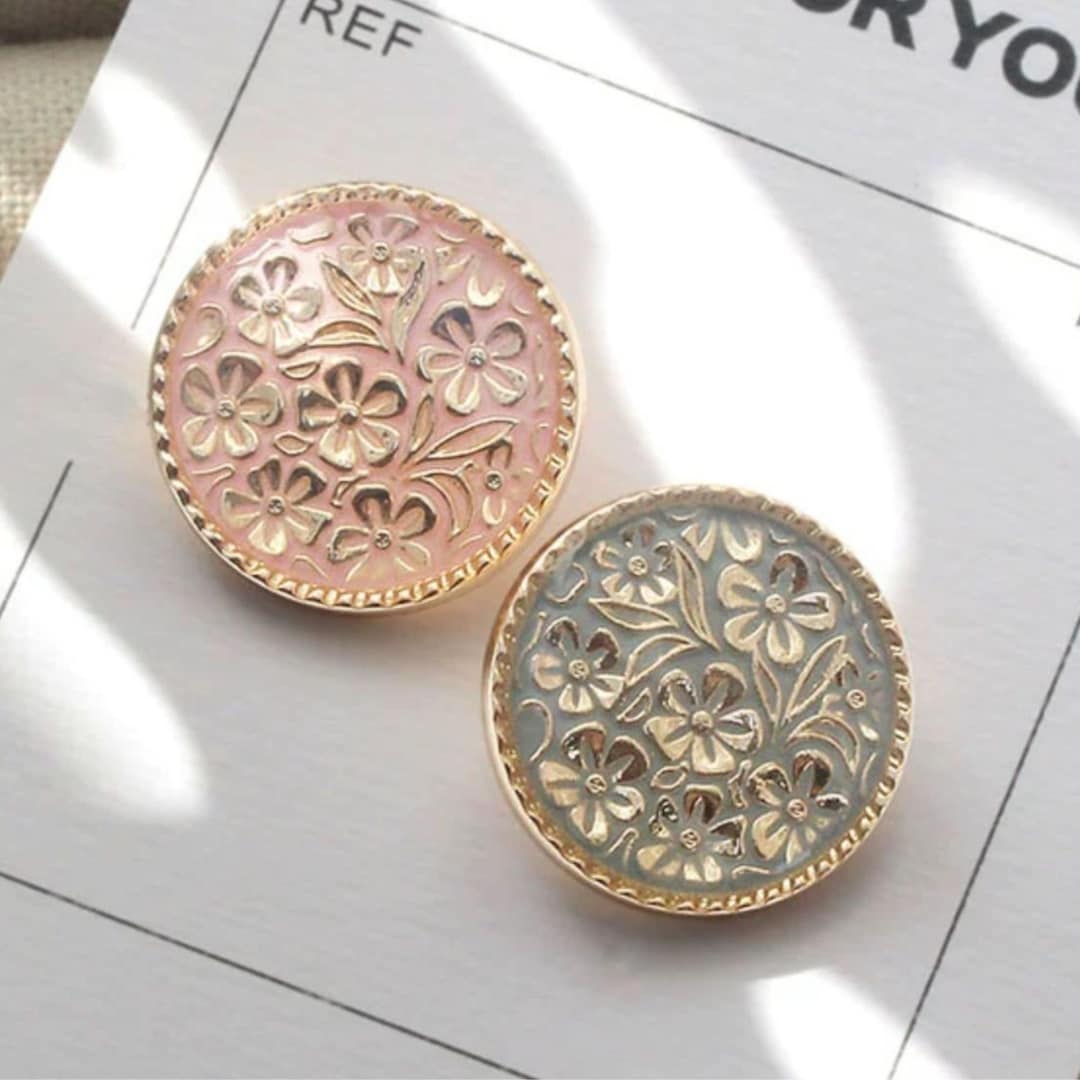 Vibrant Colored Metal Floral Buttons Round Decorative Buttons for Women ...