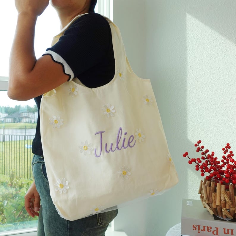 Personalized Daisy Embroidered Tote Bag: Custom Handmade Floral Purse ...
