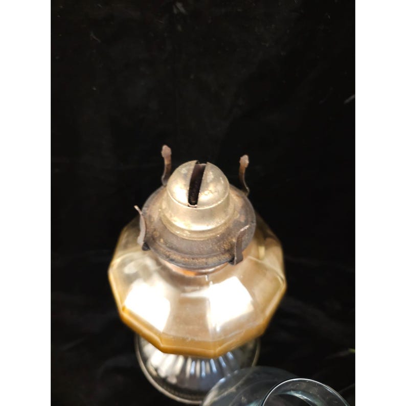 Vintage Glass Oil Lamp With Fluted Base & Chimney - Etsy