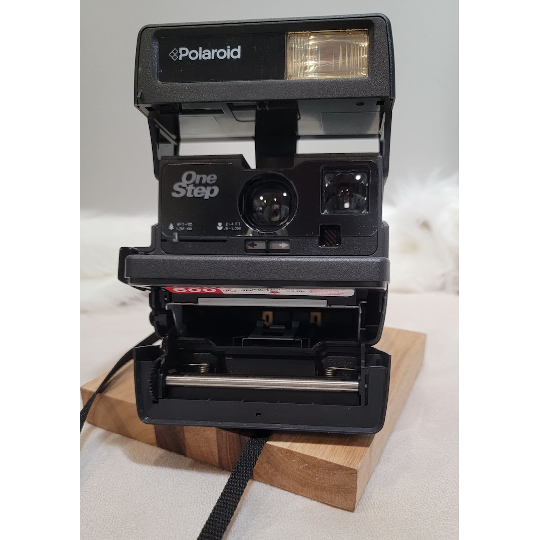 Vintage Polaroid One Step 600 Instant Flash Camera - Etsy