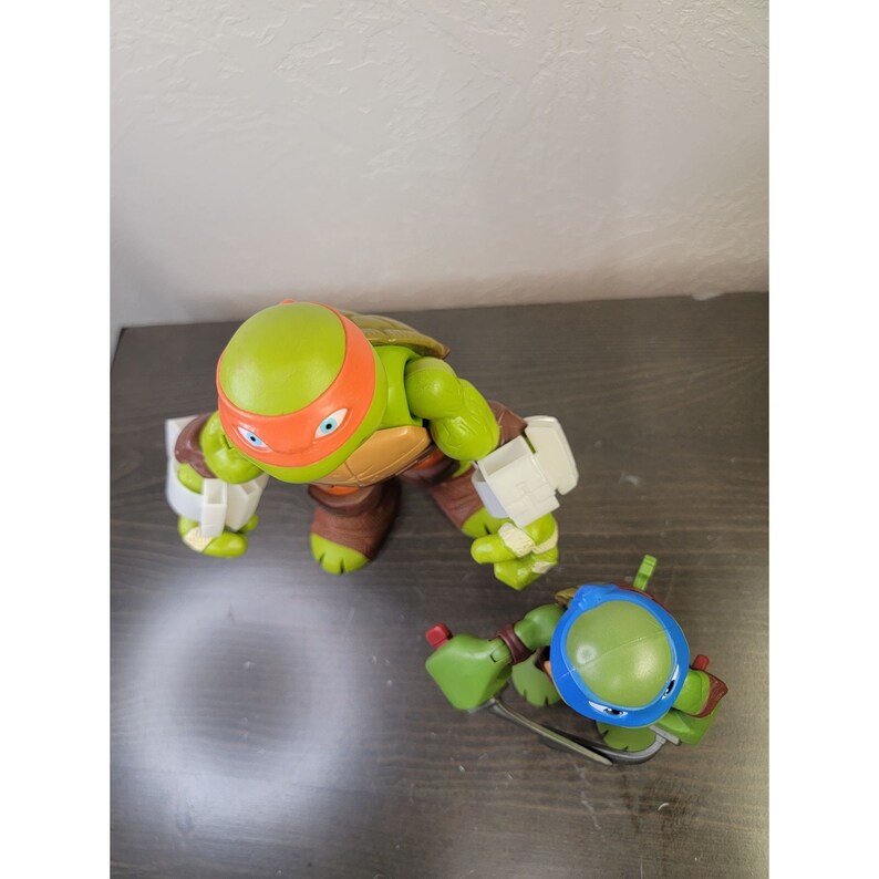 Teenage Mutant Ninja Turtles Michelangelo and Leo - Etsy