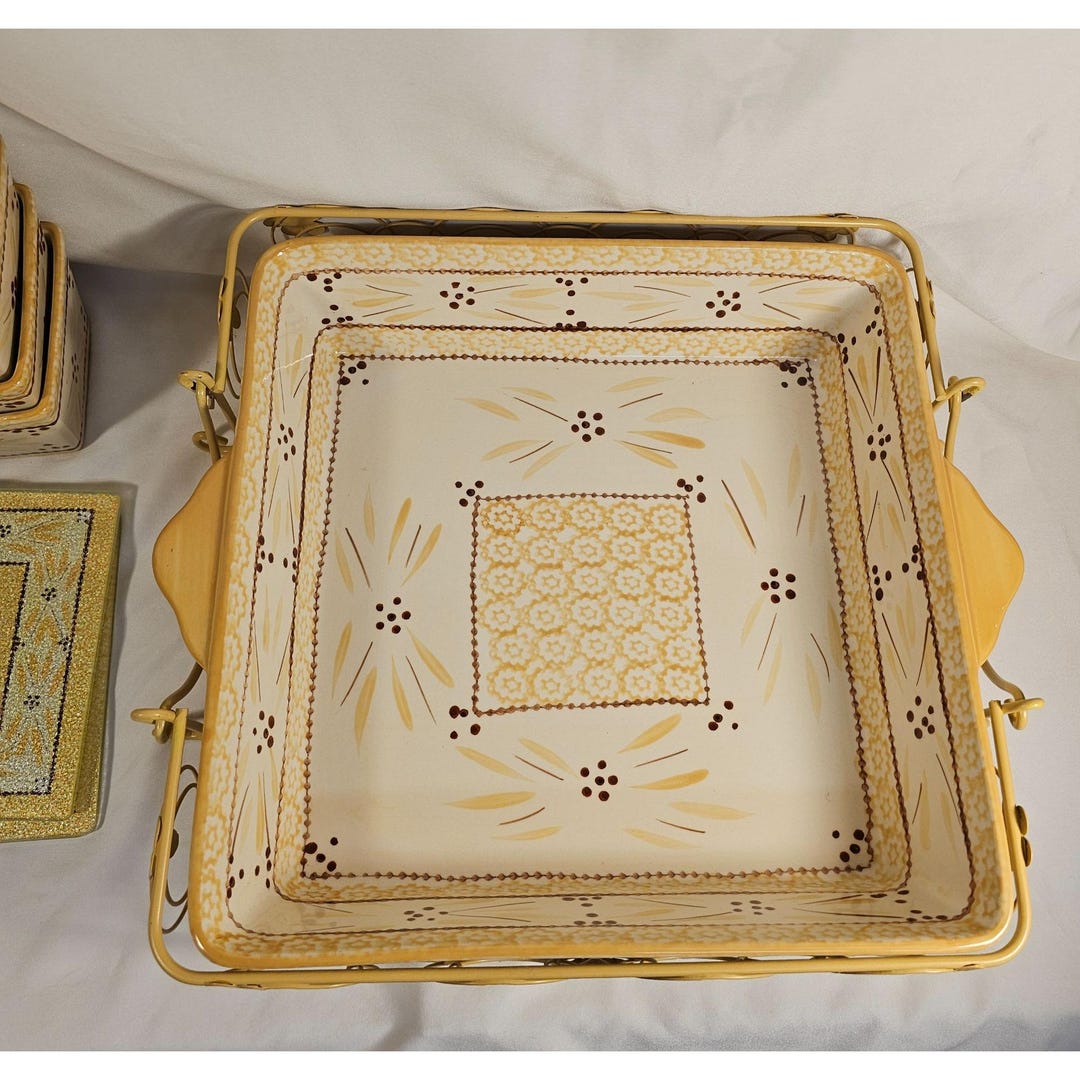 Temp-tations by Tara Old World Yellow 4 Qt Baking Dish With Wire Rack ...