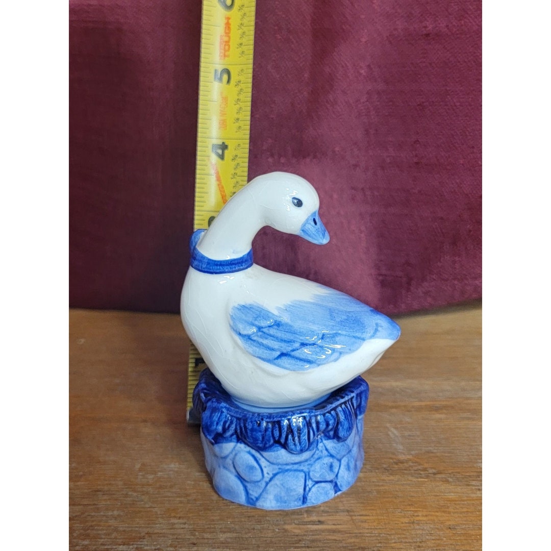 Blue & White Ceramic Goose Salt and Pepper Shaker - Etsy