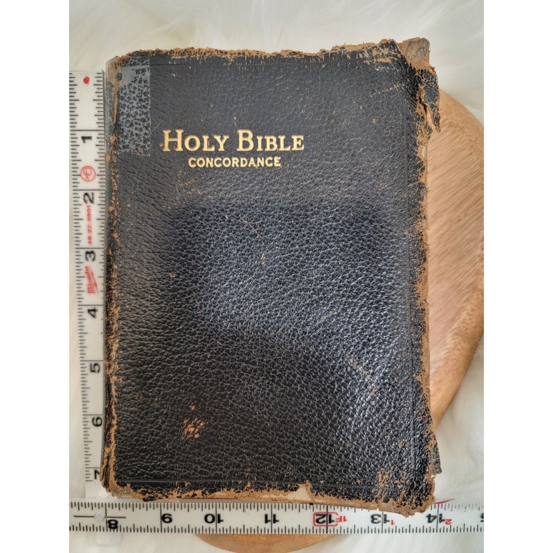 Vintage Holy Bible, Red Letter Edition, Revised Standard Version ...